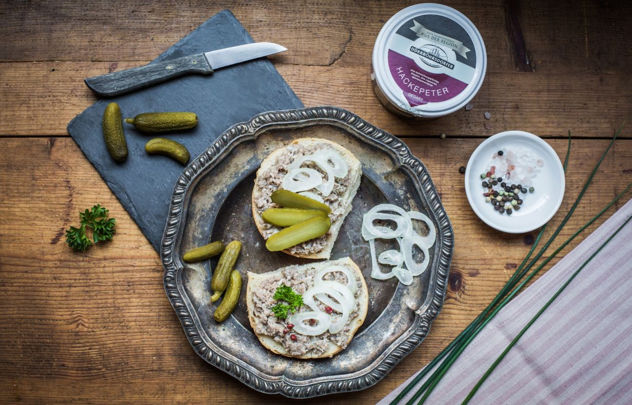 Hackepeter gegart im Glas - Genuss-Quartier